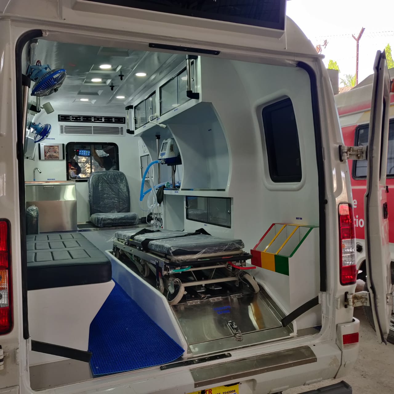 ICU Ambulance Service Hyderabad | 15% Off On Advance Booking